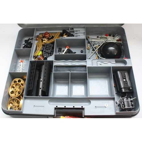 A selection of mid 20th century and later model Meccano, including set ...