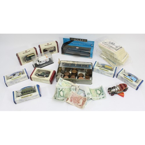 An assortment of collectable items, to include, defunct currency, notes ...