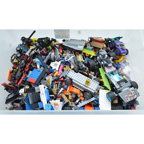 A collection of loose Lego pieces, approximately 5 kg in weight in one box.
