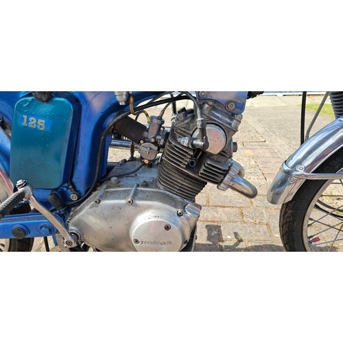 1969 Honda CL125A. Registration number PFJ 816G. Frame number CL125A ...
