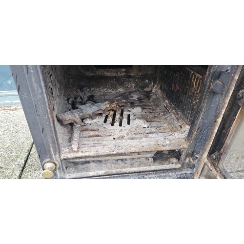 Clarke, a cast iron wood/coal burning stove, rear flue, 44 x 40 x 52cm