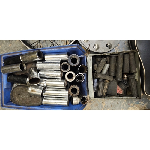BSA barrels and cylinder heads, two wheels, a dual seat and other spares