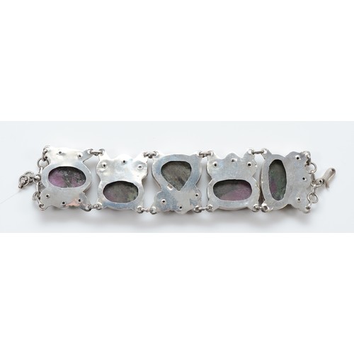 A 925 silver ruby zoisite and cultured pearl panel bracelet, 20cm, 97g