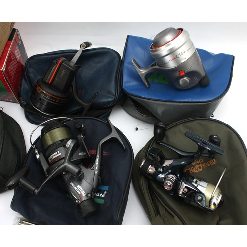 A Stratos FS 1000 fishing reel with spare spool, Theseus Match Bite ...