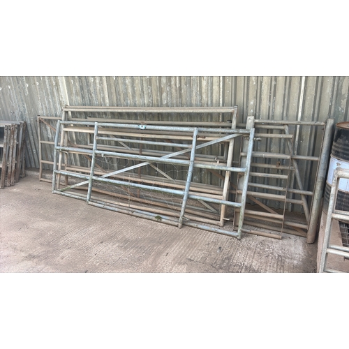 QTY GALV GATES
