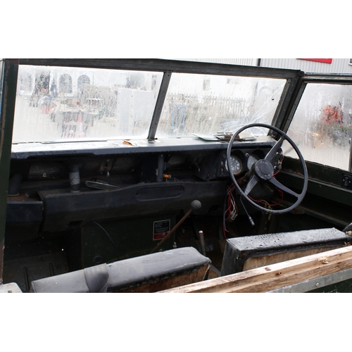 A Series 3 Landrover 109, 2 axle ridgid body light 4x4 utility Reg. HHU ...