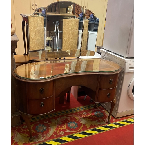 1950 S KIDNEY SHAPED DRESSING TABLE