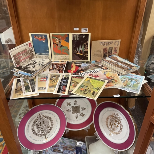 LARGE SELECTION OF VINTAGE POSTCARDS