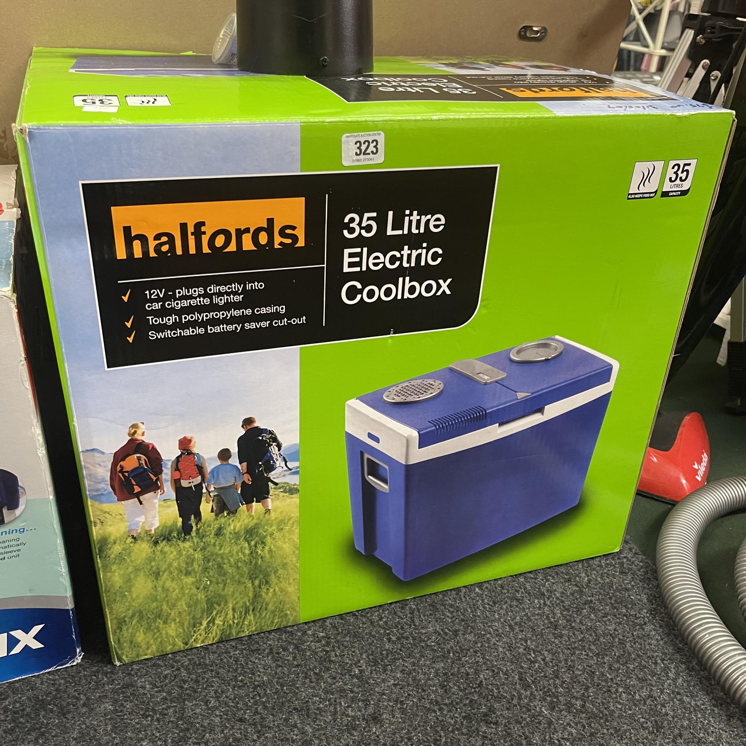 HALFORDS 35 LITRE ELECTRIC COOLBOX