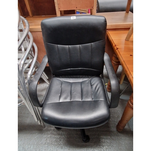 RISE AND FALL OFFICE CHAIR