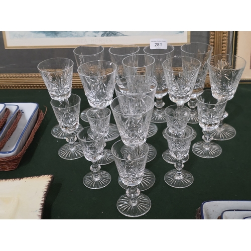 A SELECTION OF EDINBURGH LEAD CRYSTAL GLASSES