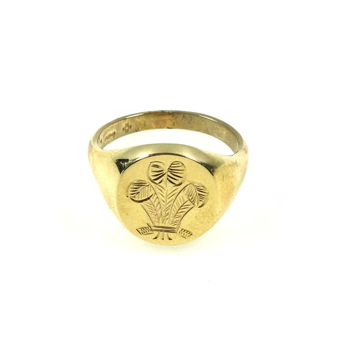 9ct gold signet ring engraved with the Prince of Wales's feathers, by F ...