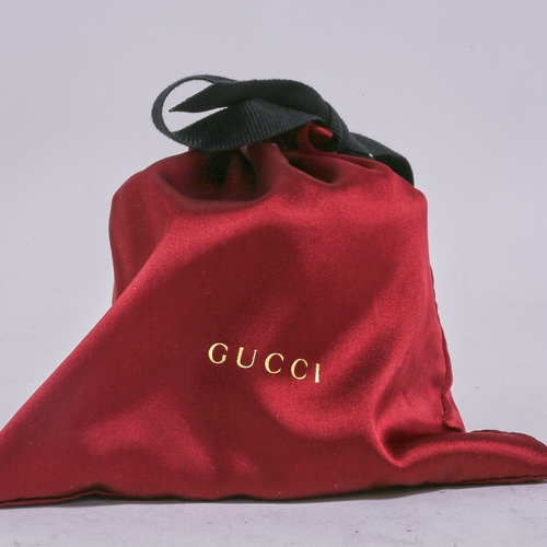 GUCCI DIAMOND BUTTERFLY RING 8.2 grams 18 ct bright lively diamonds ...