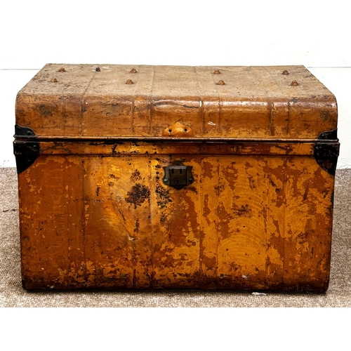 Two vintage travel tin trunks, large trunk width 74cm, depth 50cm ...