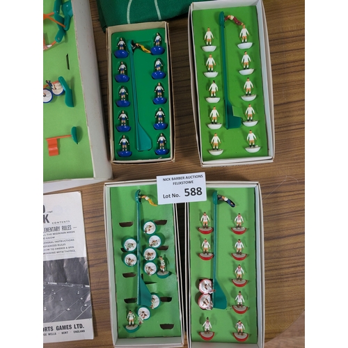 Collectables: Subbuteo box set with pitch, plus other boxed team sets ...