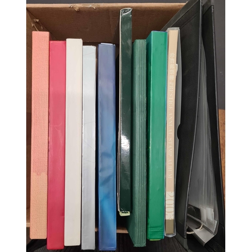 YEAR BOOKS & PRESENTATION PACKS: Carton holding nine year books c.1996 ...