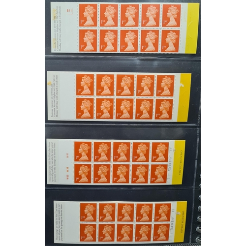 DECIMAL MACHIN BOOKLETS: Binder holding a collection of 39 x Machin 1st ...