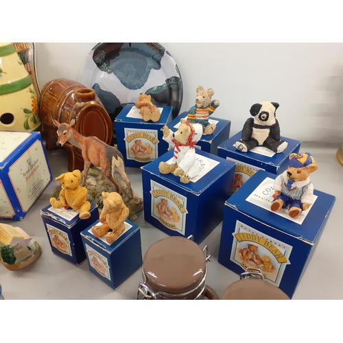 Small collectables to include Quimper style miniature teacups ...