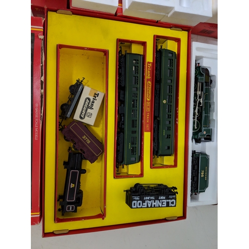 A large collection of Triang model railway sets and accessories, to ...