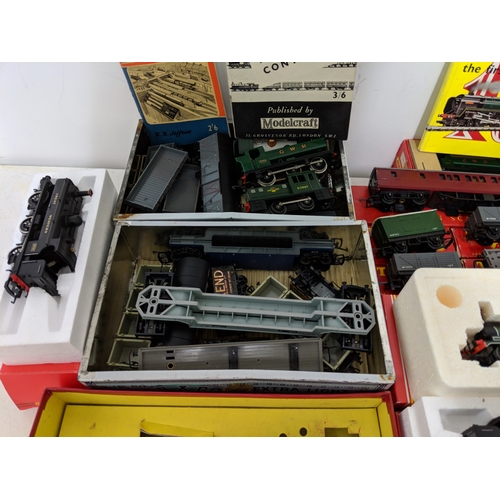 A large collection of Triang model railway sets and accessories, to ...