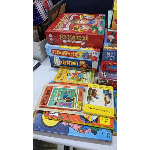 A selection of board games and children's books to include a Beano 1966 ...