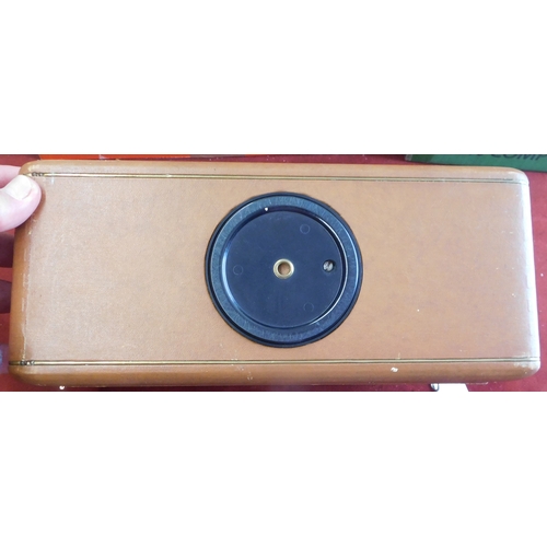 Roberts Model R500 portable transistor radio, takes two 9v batteries ...