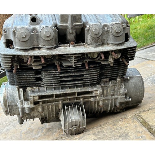 Honda CB750 K6 engine, number CB750E 2466203, turns over
