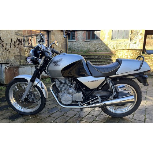 1986 Honda XBR500 Registration number D190 UBL Frame number PC155100840 ...