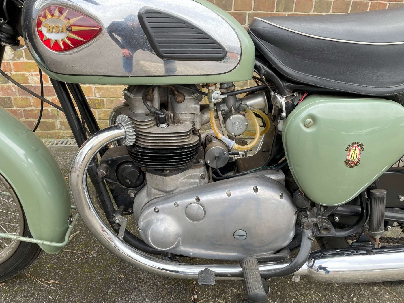 1960 BSA A7 Shooting Star Registration number 25 TEV (original) Frame number Engine number New stai