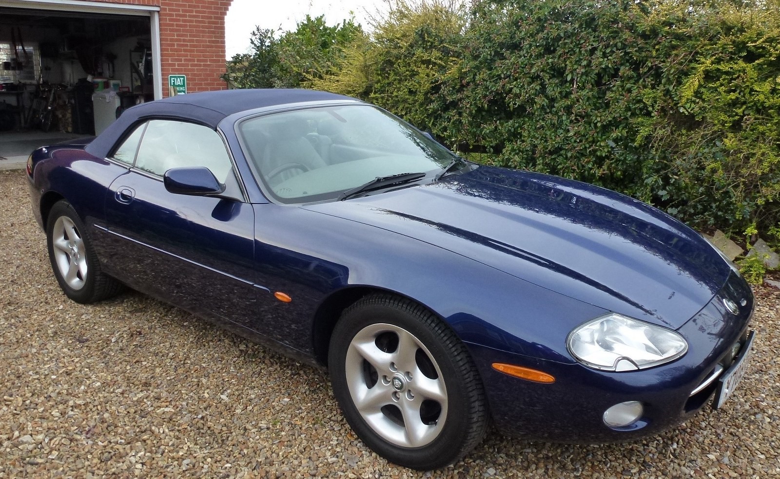 2001 Jaguar XK8 Convertible Being sold without reserve Registration ...
