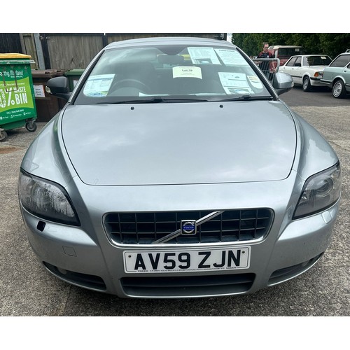 2009 Volvo C70Registration number AV59 ZJNChampagne metallic silver2 ...
