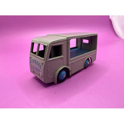 Dinky Toys Unboxed NCB Electric Van Express Dairy van.