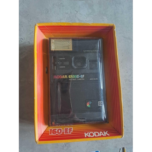 Kodak Ek160-Ef Instant Camera
