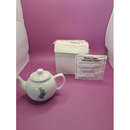 A Beatrix Potter Collectable Teapot Peter Rabbit
