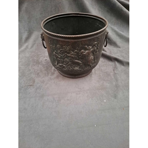 Vintage meta Planter / plant Pot