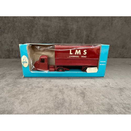 Budgie 702 Diecast model Scammell Scarab & Trailer LMS Boxed