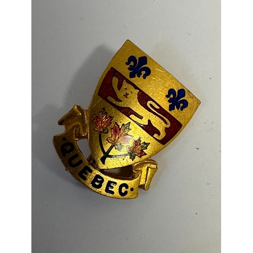 Vintage Quebec State Badge. Lovely condition and enamel
