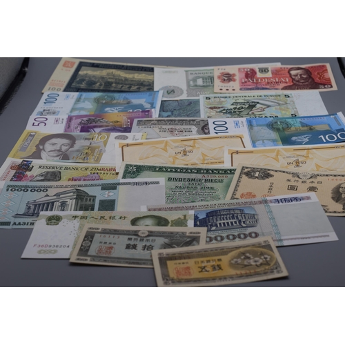 Selection of Worldwide Bank Notes