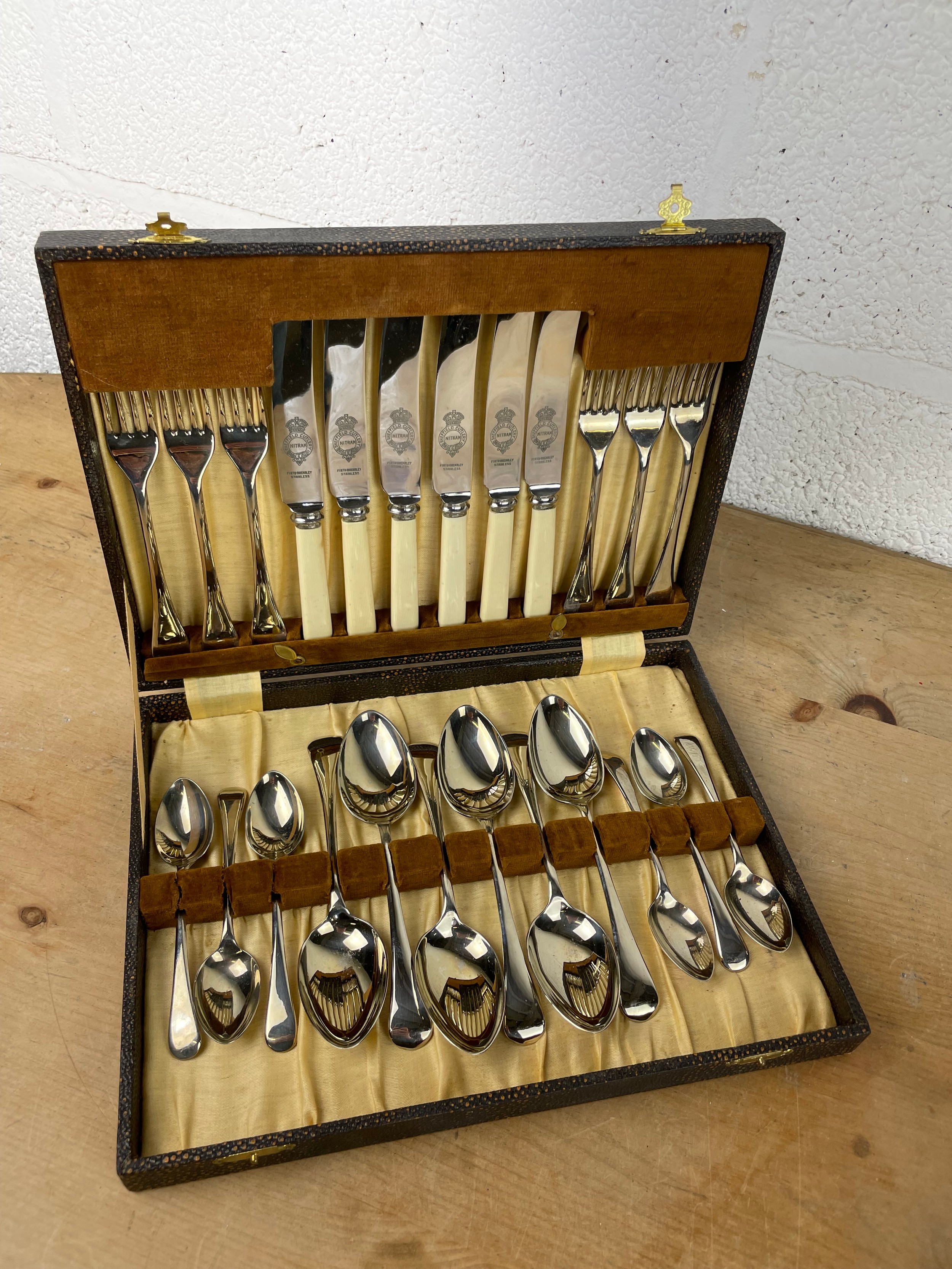 Fine Boxed Set of Firth-Brearley Sheffield Nitram Cutlery