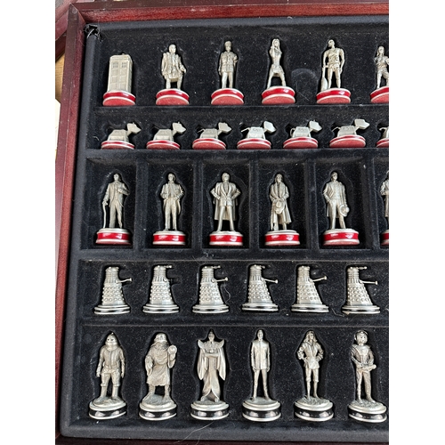 Danbury Mint Dr Who Chess Set