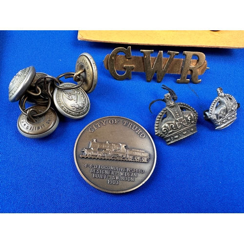 Railwayana Interest: Train Drivers Hat, GWR Drivers Blazer Pocket Badge ...