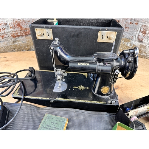 Singer 221K Featherweight Sewing Machine