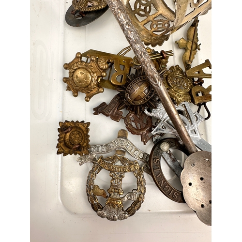 Small Collectables including Military Cap Badges