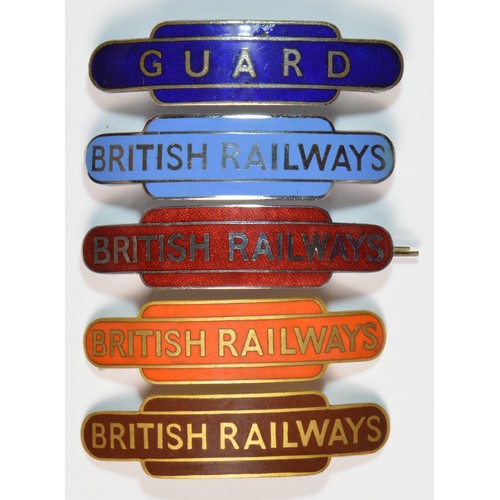 Cap badges, 5 x British Railways totem; BRITISH RAILWAYS(W), gilt ...