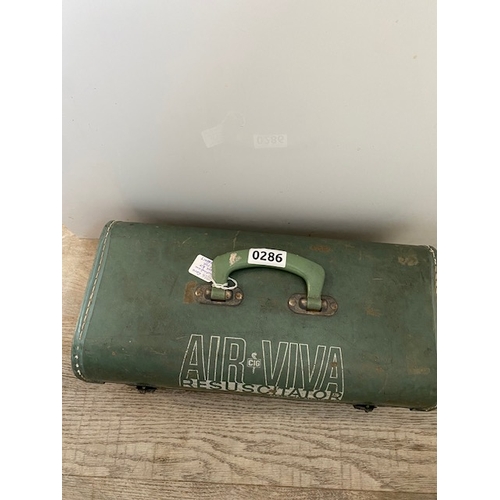 Rare vintage CIG AIR VIVA RESUSCITATOR, medical equipment, made in ...
