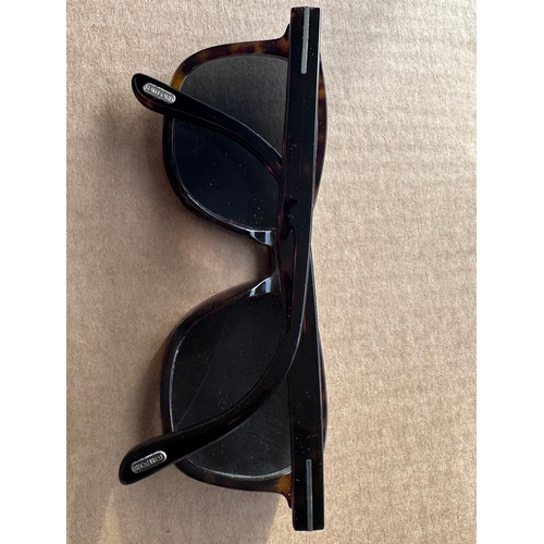 TOM FORD Eric-02 Italian Designer Sun glasses made famous by James Bond ...