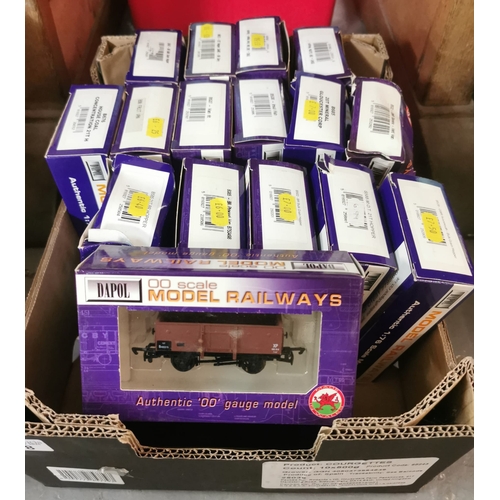 Collection of Dapol OO gauge model railways authentic 1:76 scale model ...