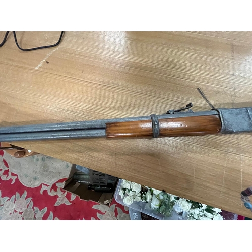 REPLICA WINCHESTER RIFLE