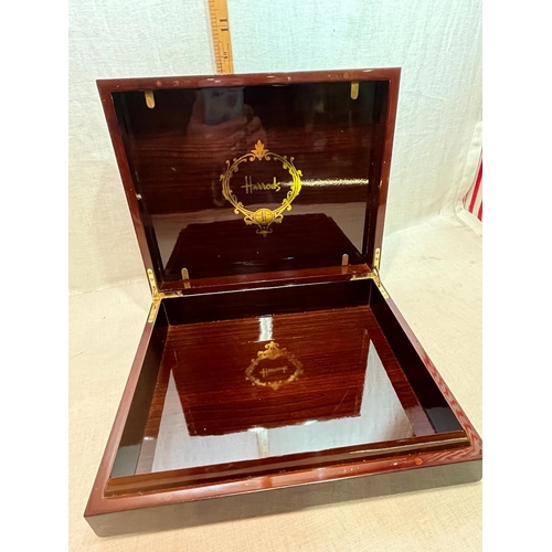 HARRODS CIGAR BOX