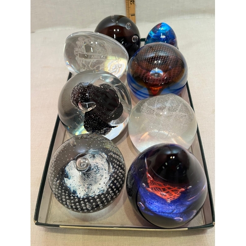 8 CAITHNESS PAPERWEIGHTS
